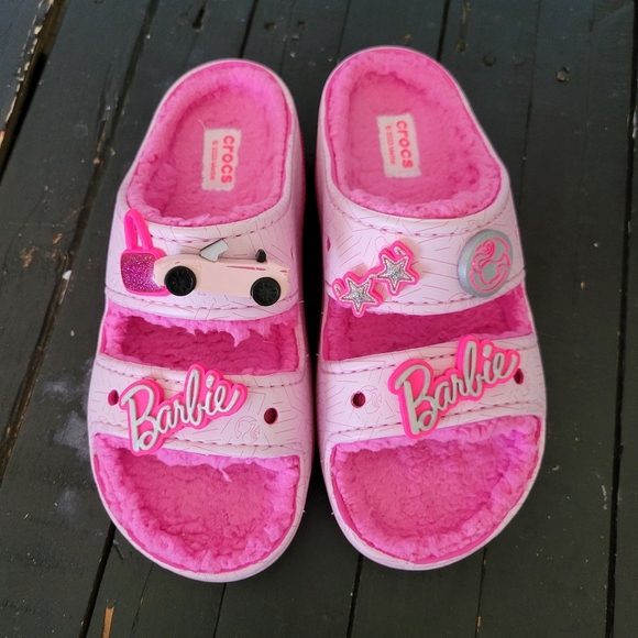 CROCS | Shoes | Barbie Crocs Womens 8 Furry Lined Sandals Pink Jibbets ...